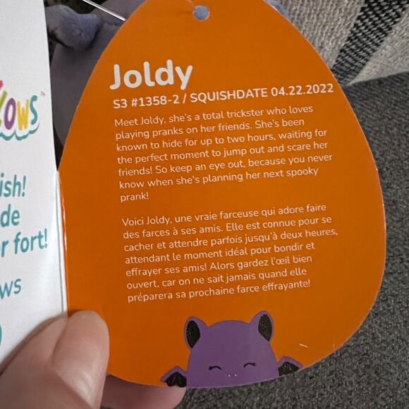 Squishmallows | Toys | Nwt Joldy The Bat Halloween Squishmallows 3 Clip ...